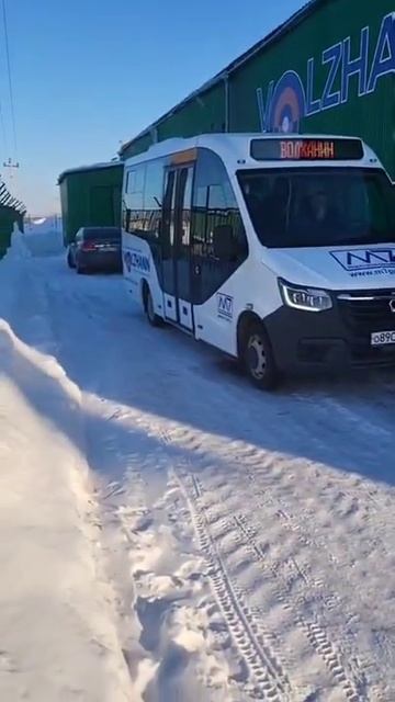 Корпоративный автобус завода Волжанин.