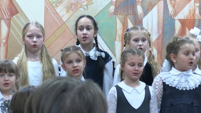 Хор _Капельки_ - Снег идёт