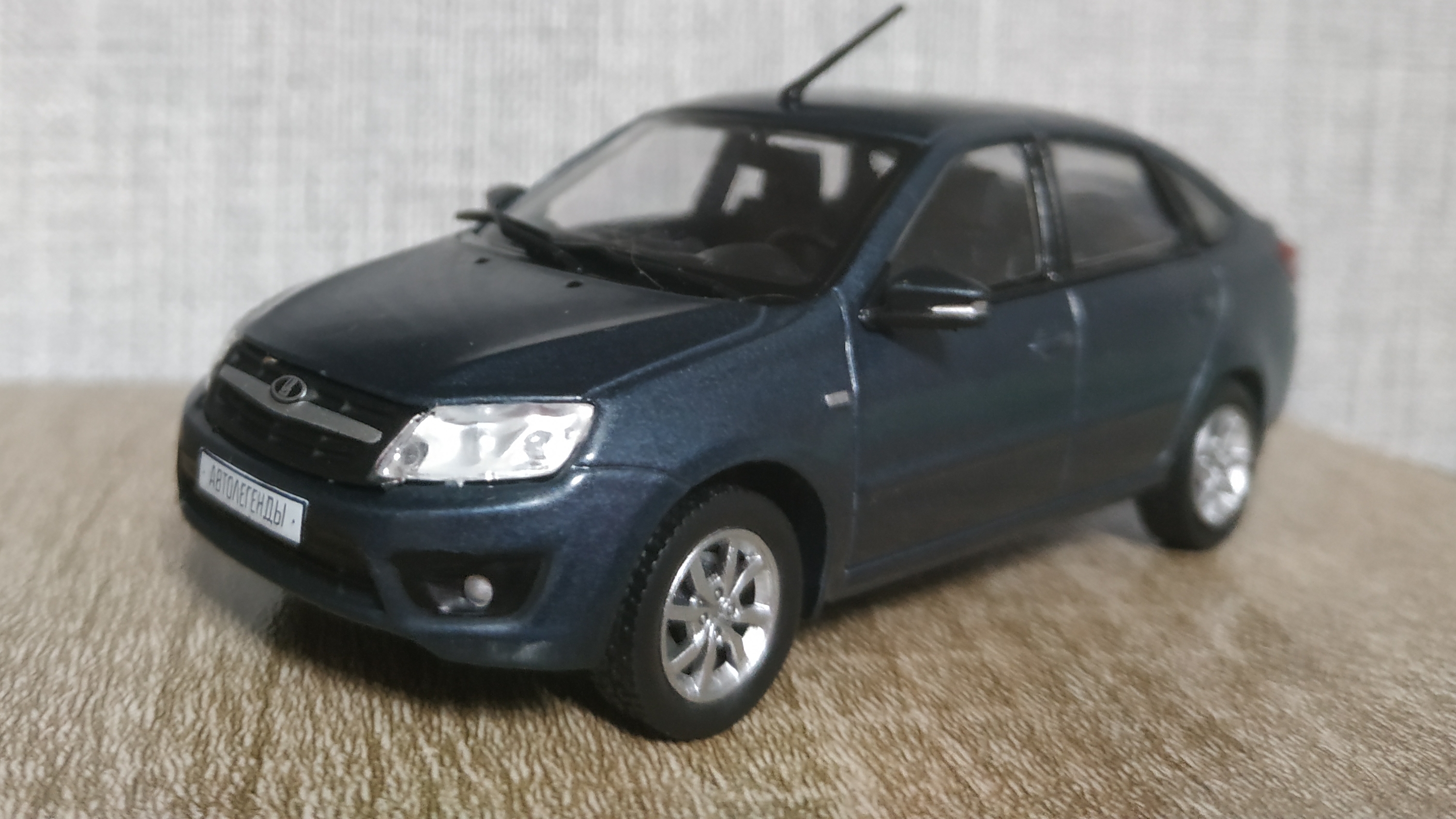 лада гранта лифтбек номер 5 АВТОЛЕГЕНДЫ новая эпоха на дорогах России