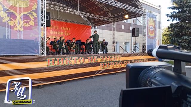 Потомучто мы пилоты - Военный оркестр