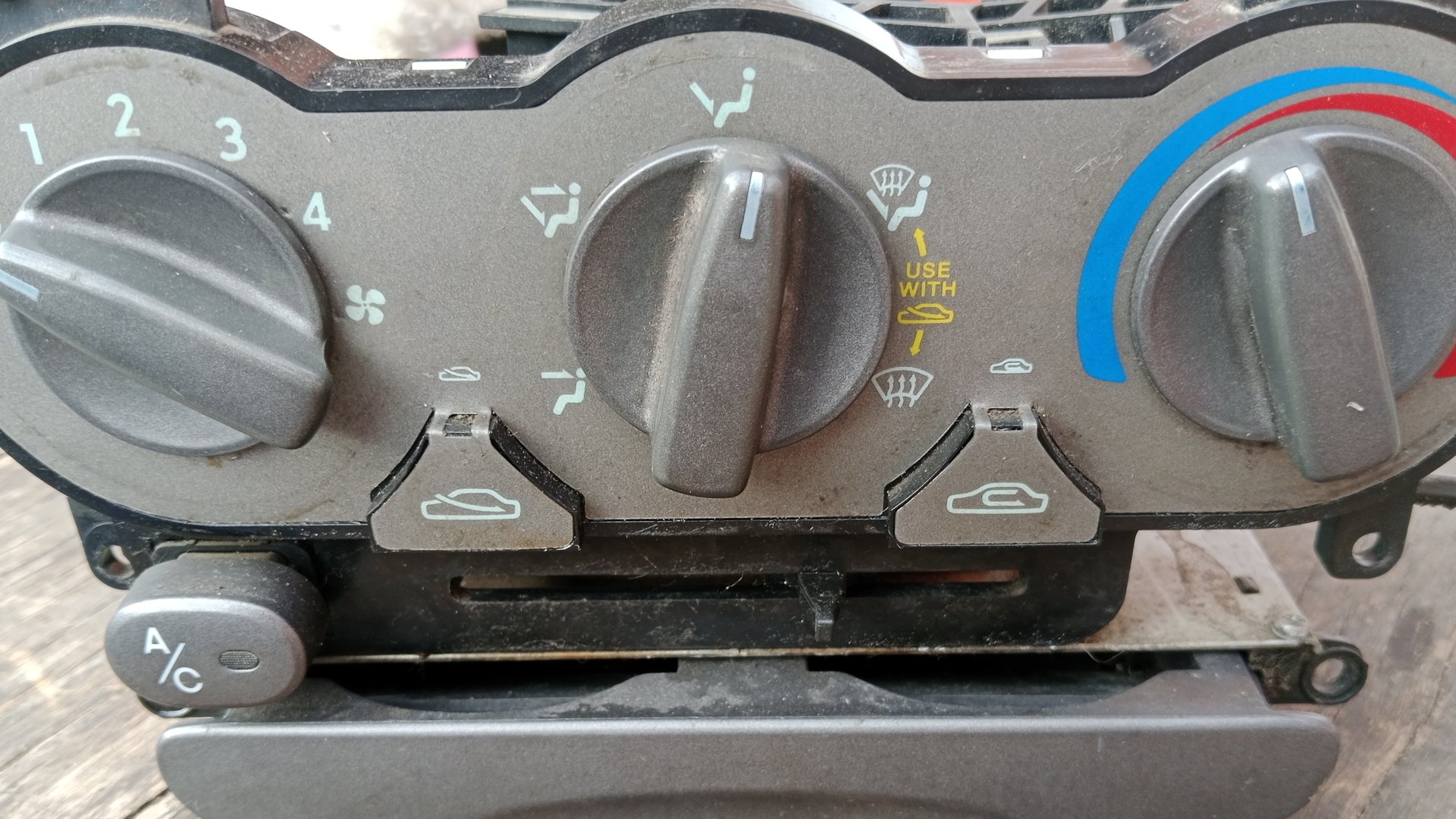 Hyundai accent не работает управления печкой.Ремонт управления печкой хундай акцент