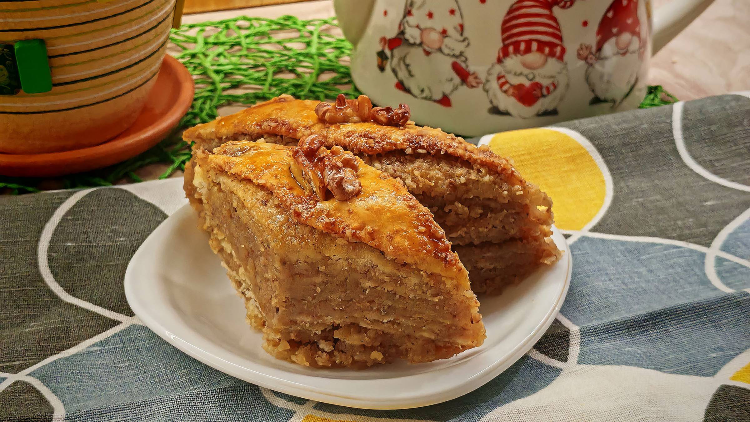 Вкуснейшая Пахлава медовая. Как приготовить медовую пахлаву в домашних условиях?