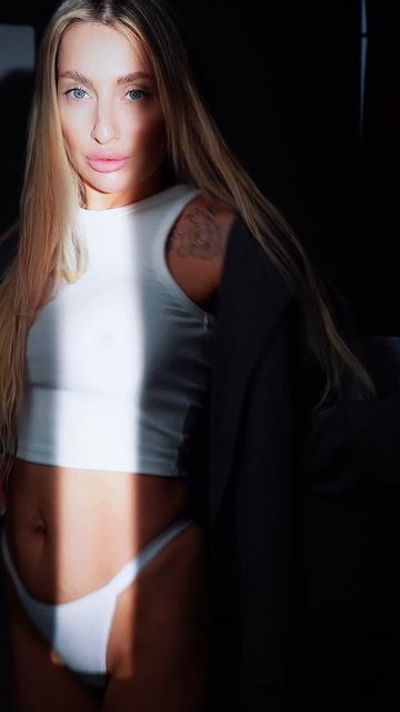 Рекламный Видео клип для женского фитнес проекта.