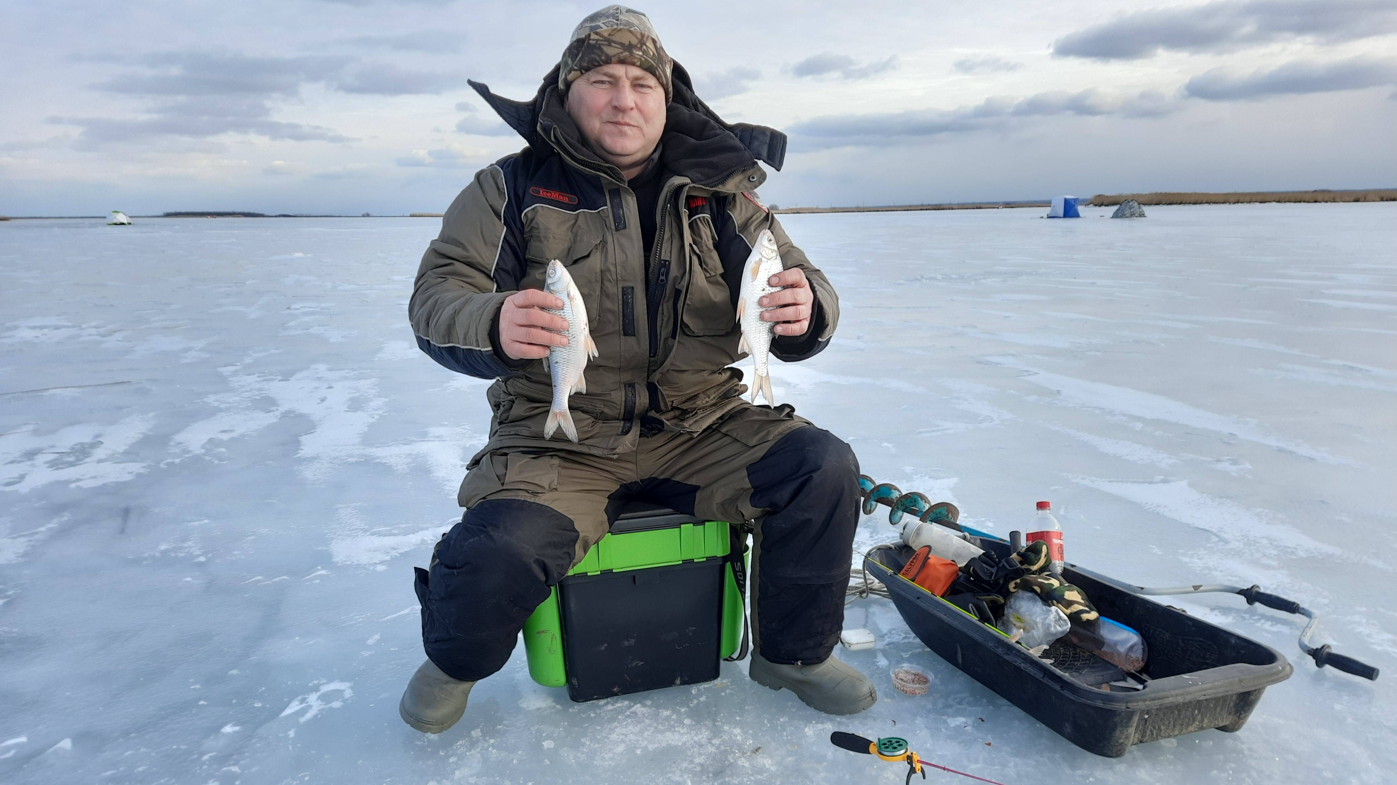 ПОДЛЕДНАЯ РЫБАЛКА! ГЛАВНОЕ НЕ НА ДИВАНЕ!!!