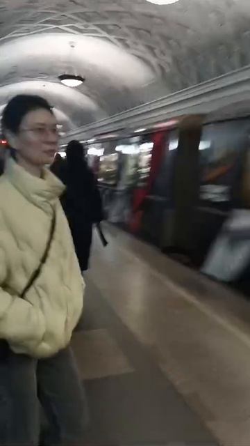 Отправление поезда 81 - 741 " МУЗЕЙ Победы" со станции КУРСКАЯ