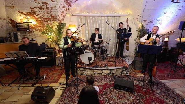 Grand Positive - «Пожелание друзьям» («Давайте восклицать») (Б.Окуджава)