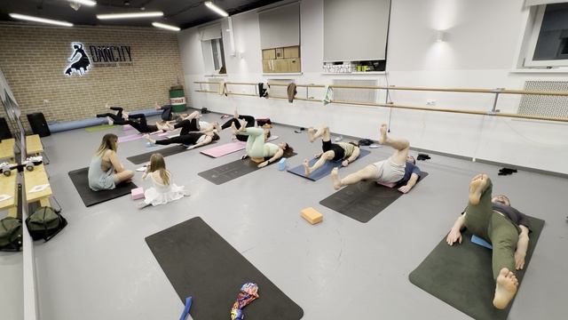 Йога с Дарьей 12.03.25