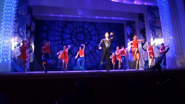 Фрагмент спектакля «Король Танца». Афанасий Афанасьев и артисты балета Театра танца им. Кыыл - Уола