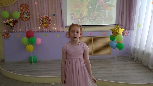 "Бабушкины годы", Читает: Таисия Салтанова, 6 лет