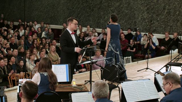 А.Лепин «5 минут» из к/ф «Карнавальная ночь»