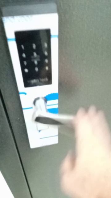 установка умного замка14.49.35