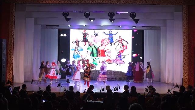 Концерт «Үҥкүү олохпун түстээтэ»