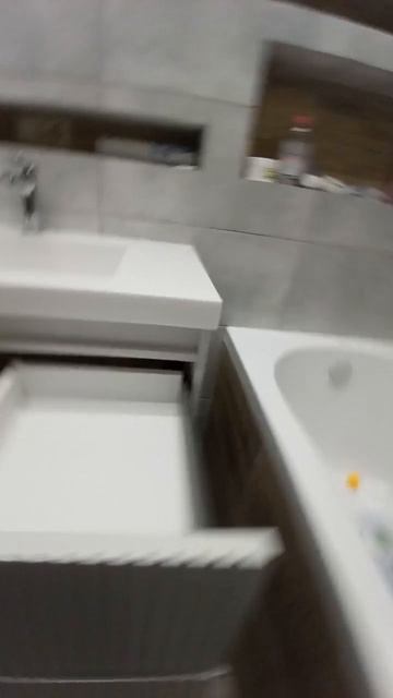 Тумба для ванной с фрезерованным фасадом