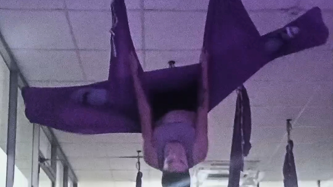 Танец на гамаке Benson Boone - Beautiful Things. Акробатика на гамаке, Флай Дэнс #flydance