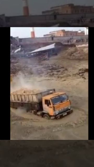 Преодолеть непреодолимое — проходимость КАМАЗа на практике 69, гружёный выбирается из карьера грязи