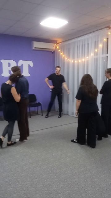 Актерское мастерство. Тренинг на внимательность.