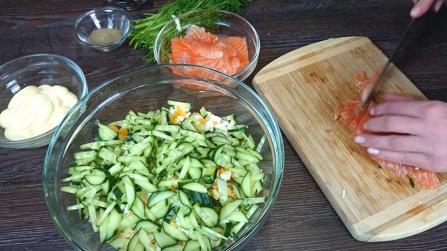 Салат с красной рыбой и макаронами — вкусно и сытно! 🥗🐟