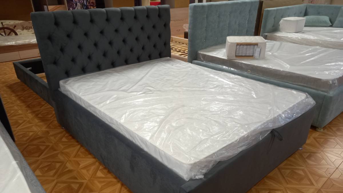 Обзор двуспальной кровати Кристина