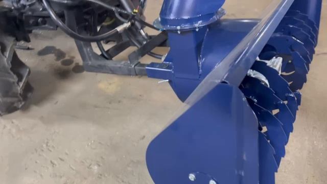 Снегоотбрасыватель ПРОГРЕСС 1500 на тракторе SOLIS GOLD 26