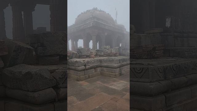 🌫️ Наршшад Мата Темпл 🇮🇳 Храм в тумане рядом с Чанд Баори – местный Сайлент Хилл! 😱