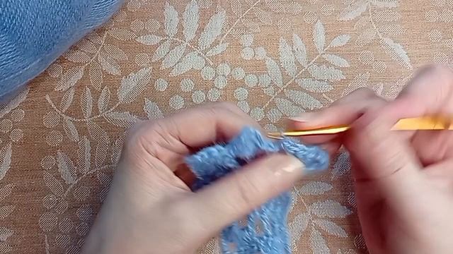 Вяжем квадратный мотив крючком