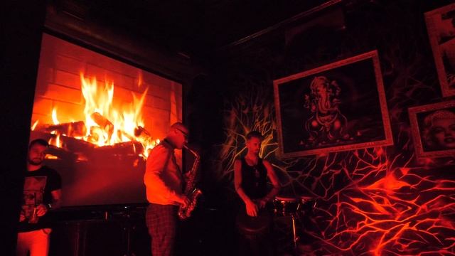 Syntheticsax - Pavel Turin - Bar 52/2 - Клубный саксофонист и перкуссионист