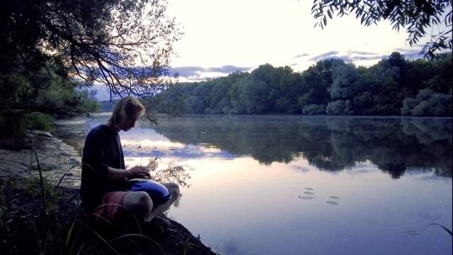 Медитация с глюкофоном у реки // Tank drum meditation near the river