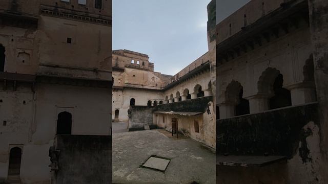 🏰 Королевские дворцы Орчхи 🇮🇳 Прогулка по Раджа Махал, Джахангир Махал и древним крепостям!