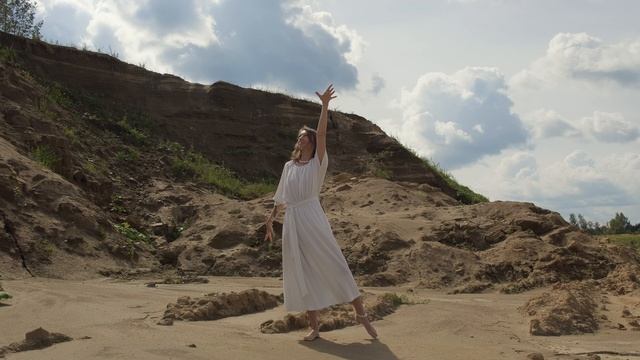 Музыкальный клип "Ветер" для автора песни Вики Севастьяновой