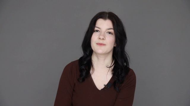 Яна Виноградова На английском