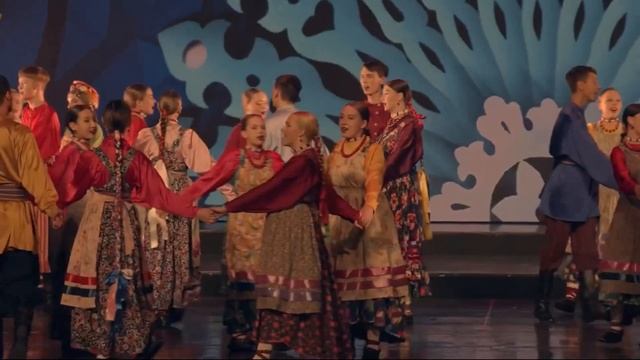 ЗАВТРА ПРАЗДНИЧЕК - Народная русская песня, Семейские 
Концерт Забайкальского края в Кремле