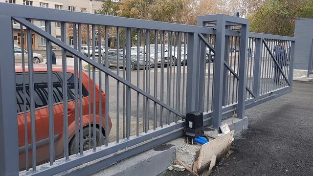 Откатные ворота с большим проёмом