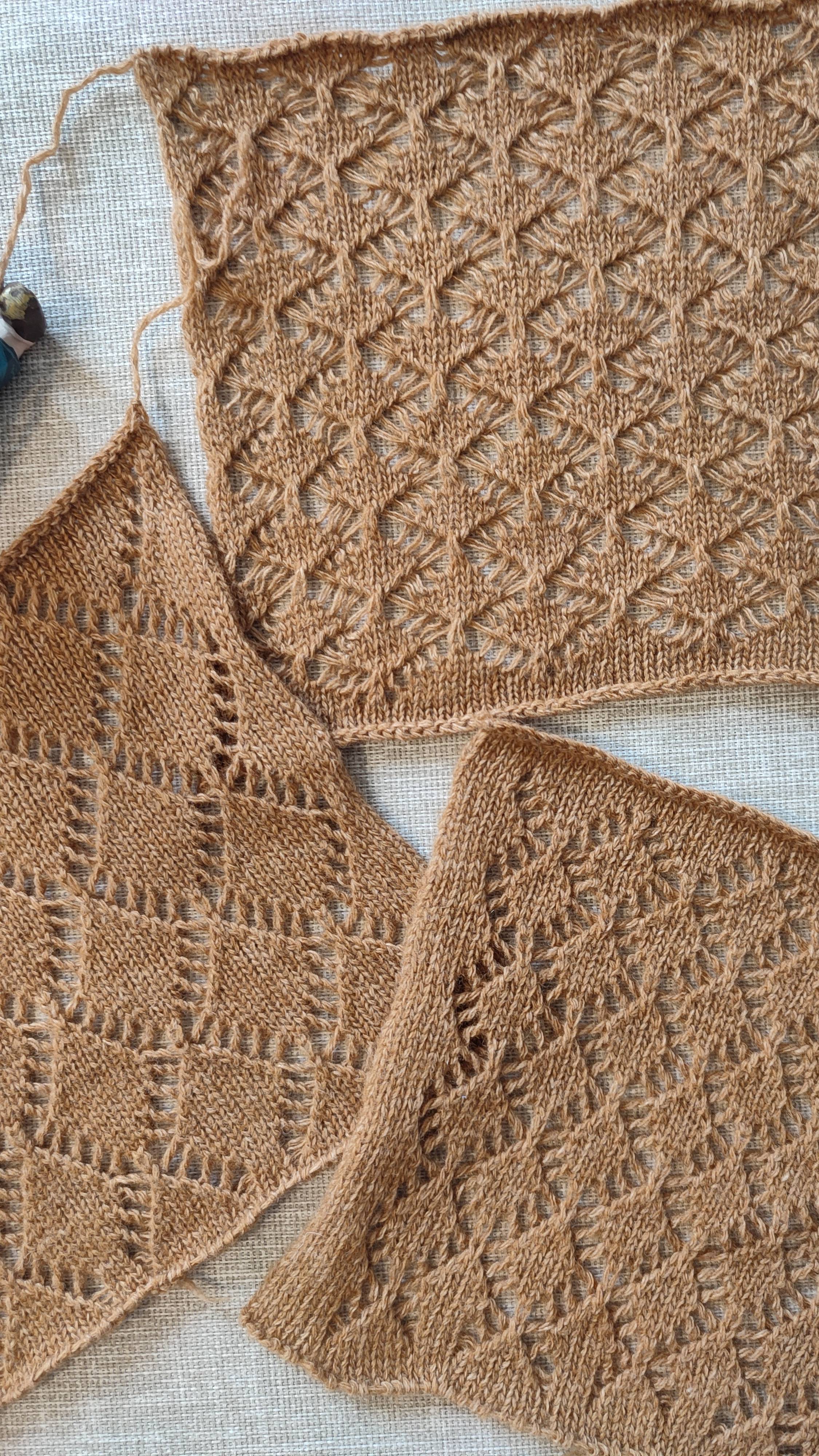 Узоры ромбики на вязальной машине. Одна схема, много вариантов узора