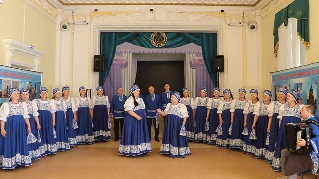 Выходил на поля молодой агроном