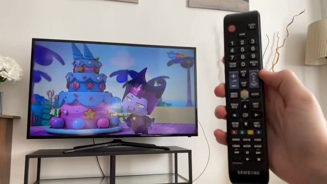 Телевизор гостиная