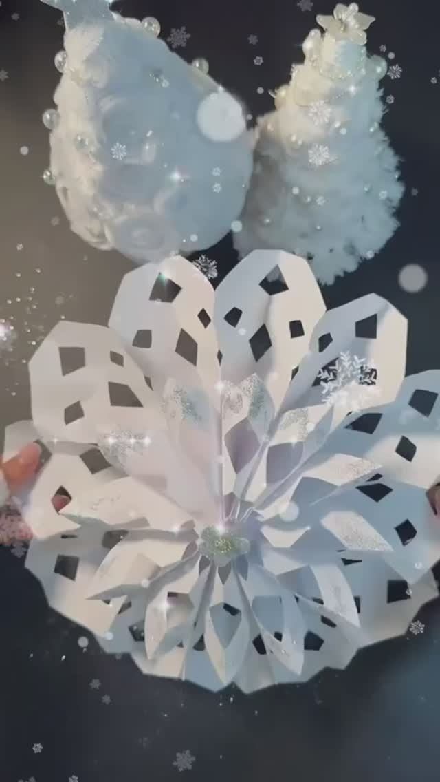 своими руками декор на 🎄Рождество, обьемная снежинка из бумаги ❄️