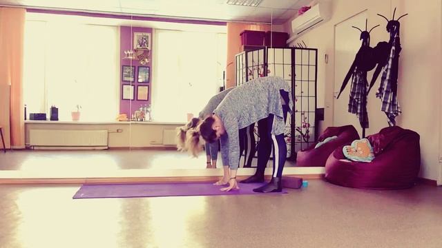 Йога в беременность 3й триместр Цветок лотоса №22