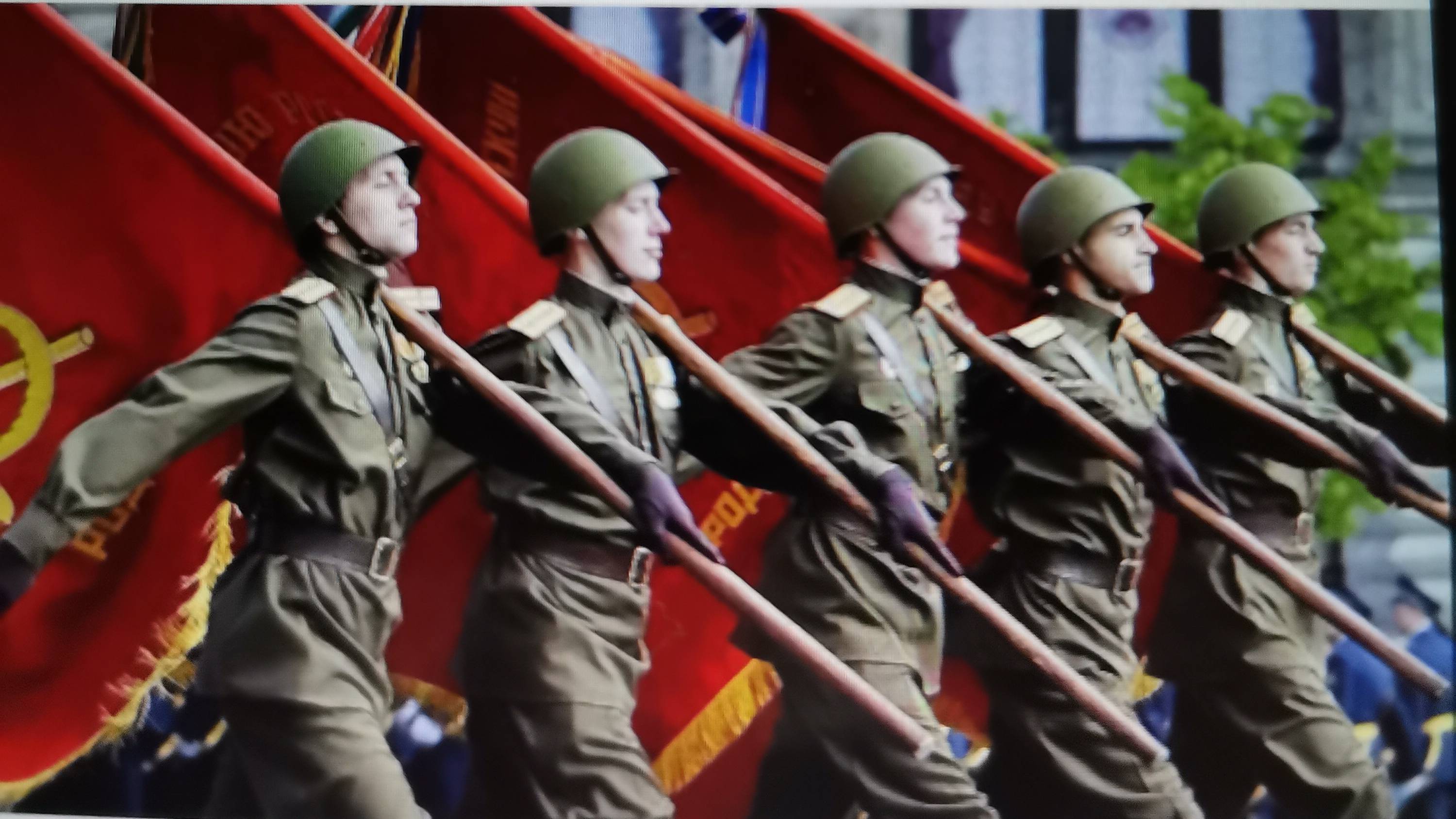 Несокрушимая и легендарная