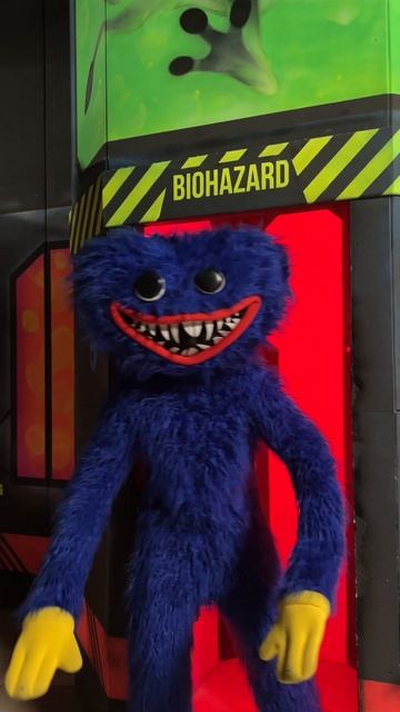 Персонаж Хагги Вагги. Космопарк