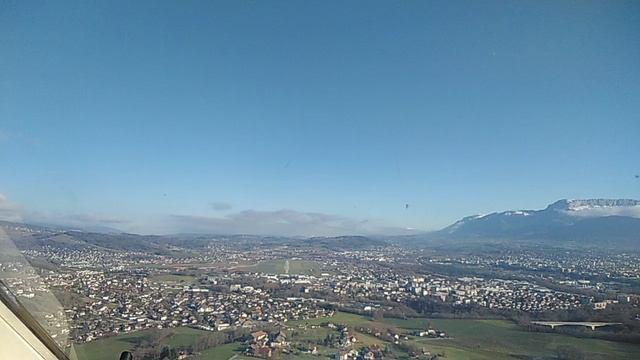 Посадка на C525-CJ2 (LFLP).