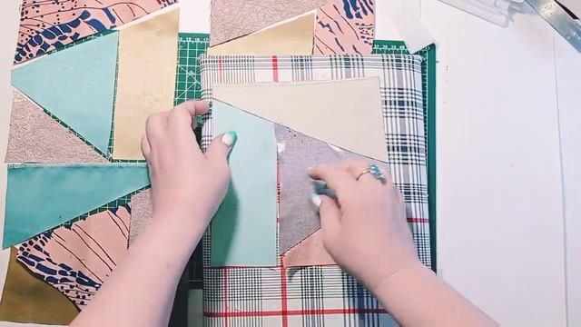 Лоскутные витражи. Витраж из ткани. Утилизация ткани и одежды. Витражи из лоскутов.