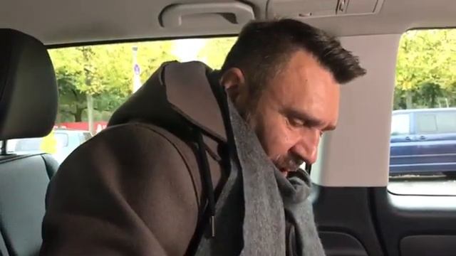 Сергей Шнуров помог котику Илье найти дом