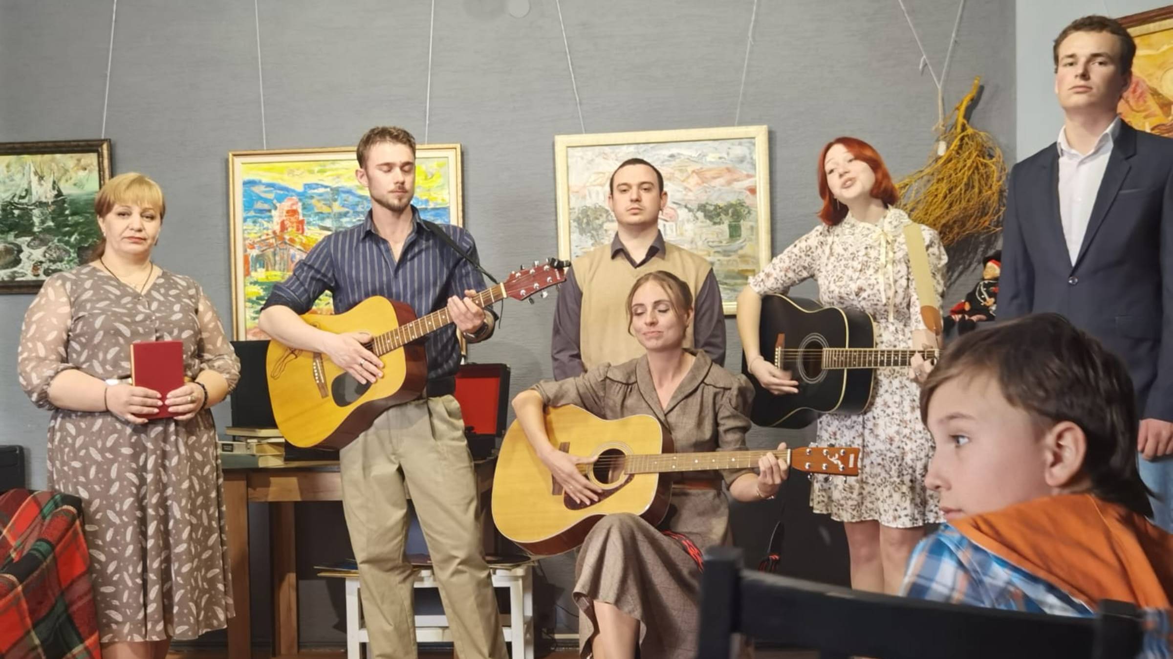 Открытие выставки Виктора Толочко, художника.  "САМ Источник"