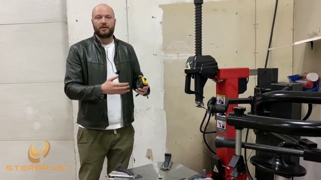 Шиномонтажный станок СТОРМ A 24