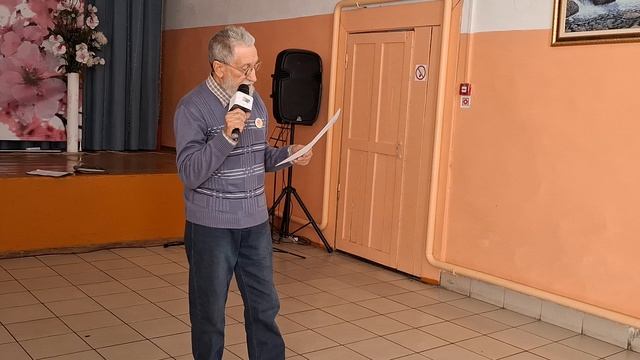 Поэзия волос. Пётр Рихтик.