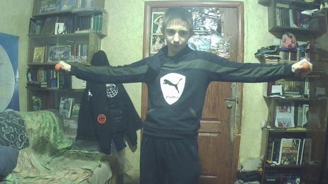 Однообразная статическая тренировка плеч за 5 минут