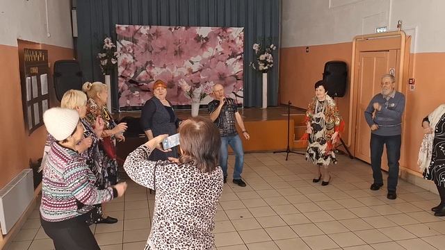 Олег Шевцов. Моя бабушка курит трубку