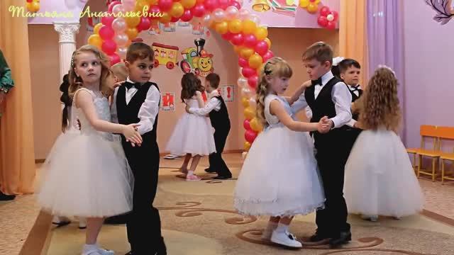 ВЫПУСКНОЙ БАЛ (муз., сл. и исполнение Л.Горцуевой)