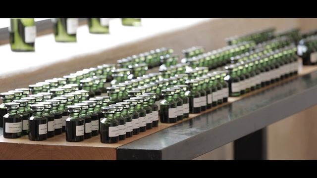 Bois d"Ebène - Парфюмерная Вода - MATIERE PREMIERE