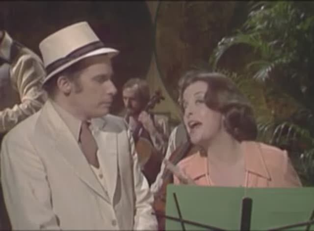 Glenn Gould on Television 1954-1977 CBC videos. Musicamera. Music in our time 1920-1940. P. 10/10